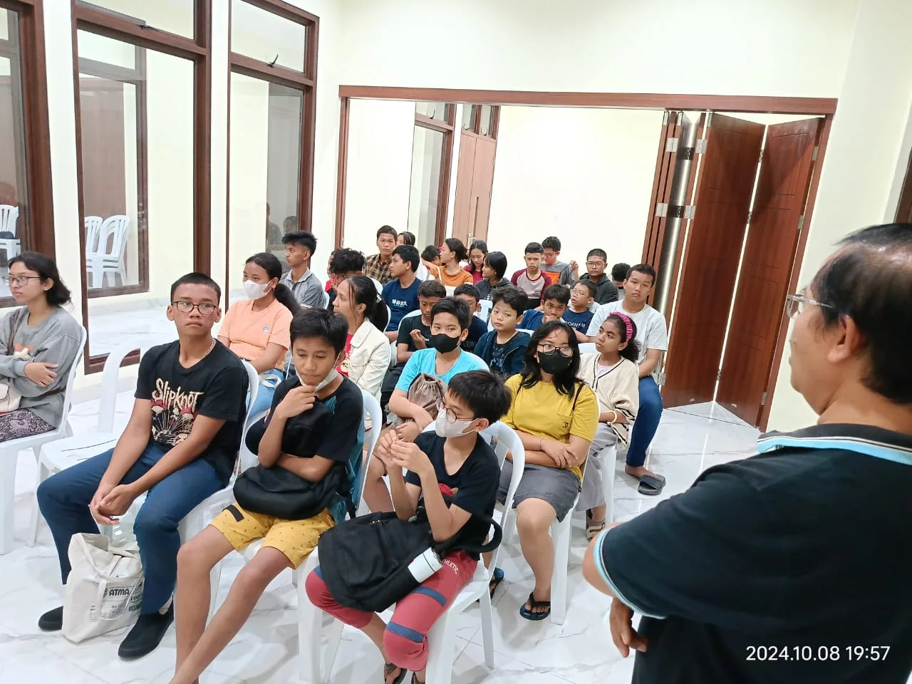 Seksi Pendidikan Gereja Santa Clara, Berikan Program Bimbel Gratis ...