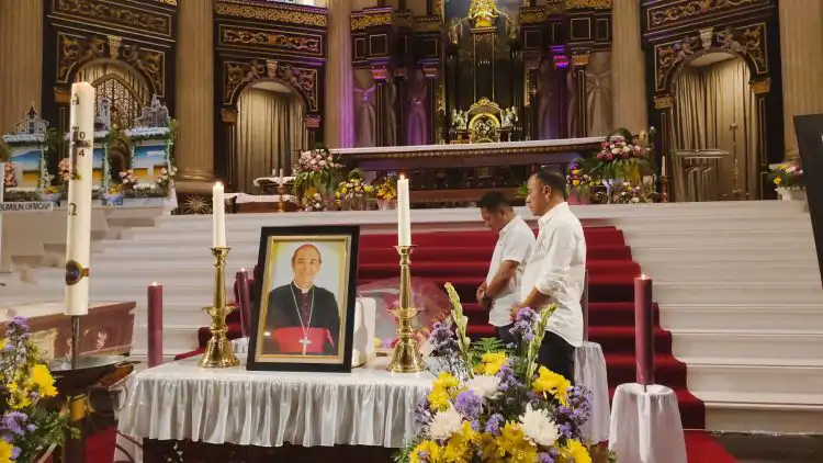 Gereja Indonesia Berduka, Uskup Emeritus Keuskupan Agung Pontianak, Mgr ...
