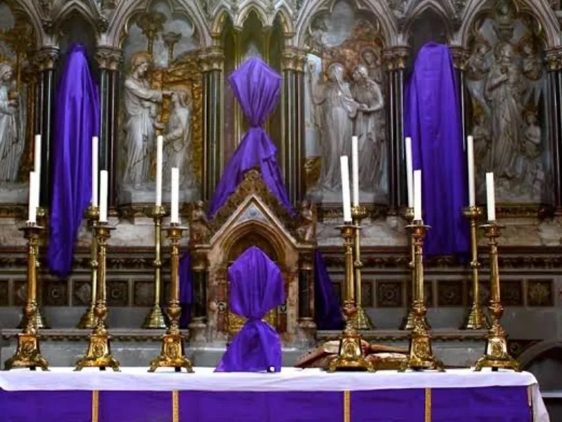 Makna Warna Liturgi Kamis Putih,Jumat Agung dan Sabtu Paskah – Santa ...