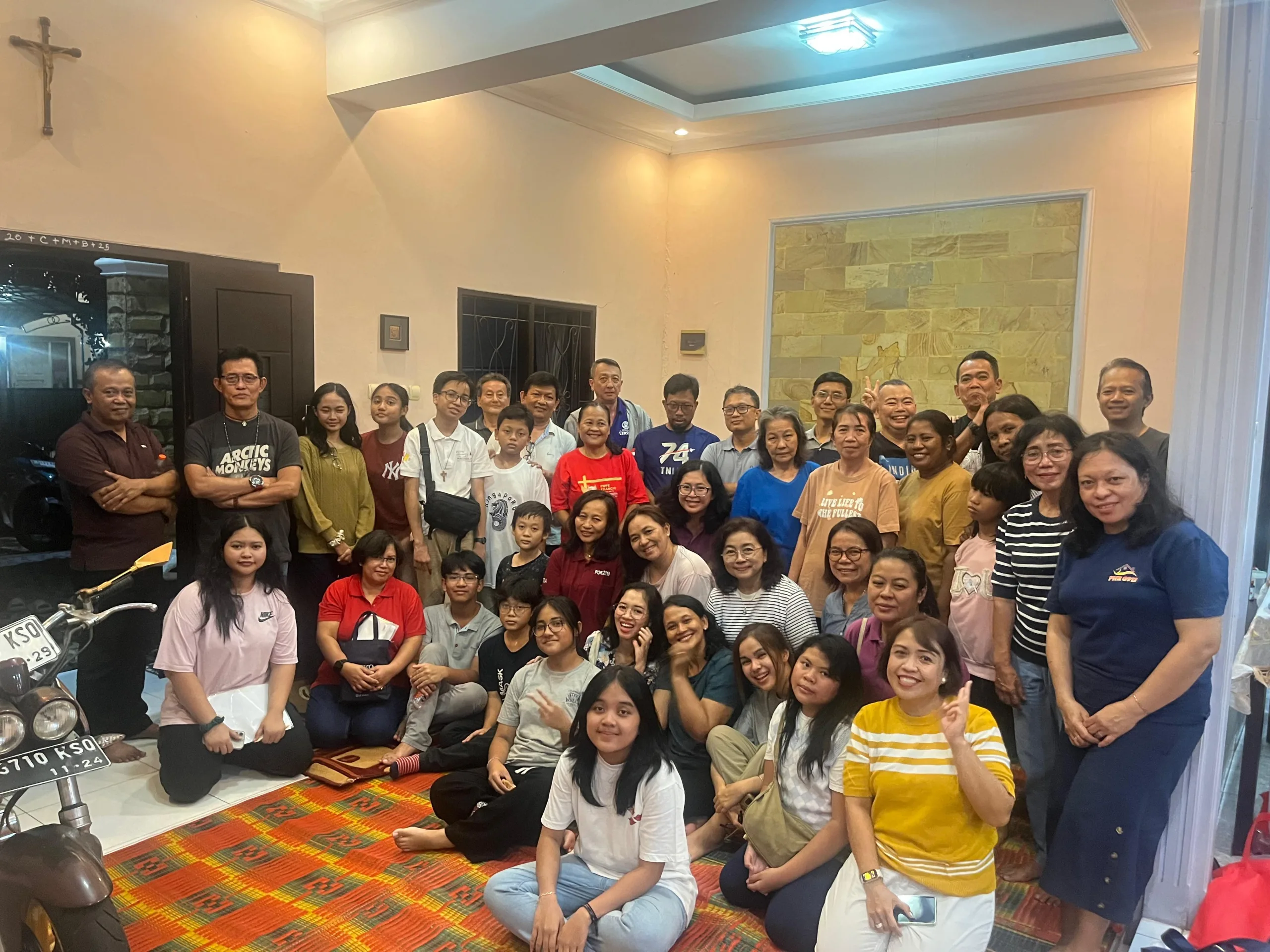 Jelang Penutupan Bulan Maria, Umat Lingkungan Antonius VI Semangat ...